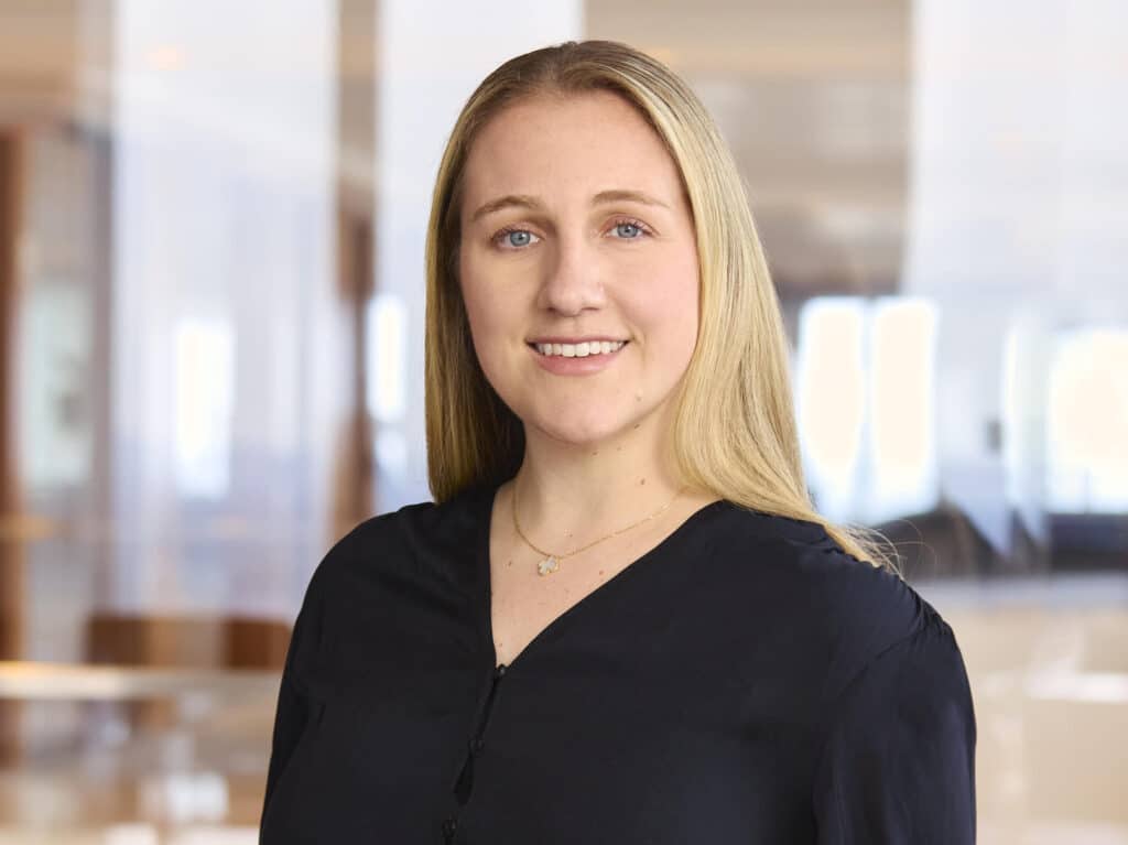 Elizabeth Kinsella — Advent International